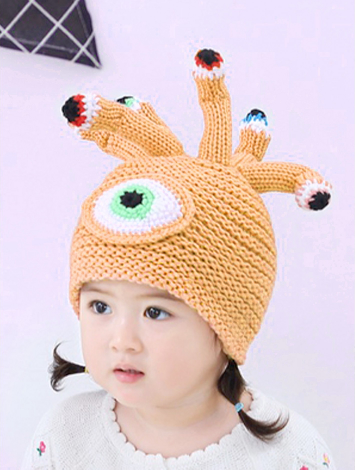 Kid's Alien Themed Knitted Hat