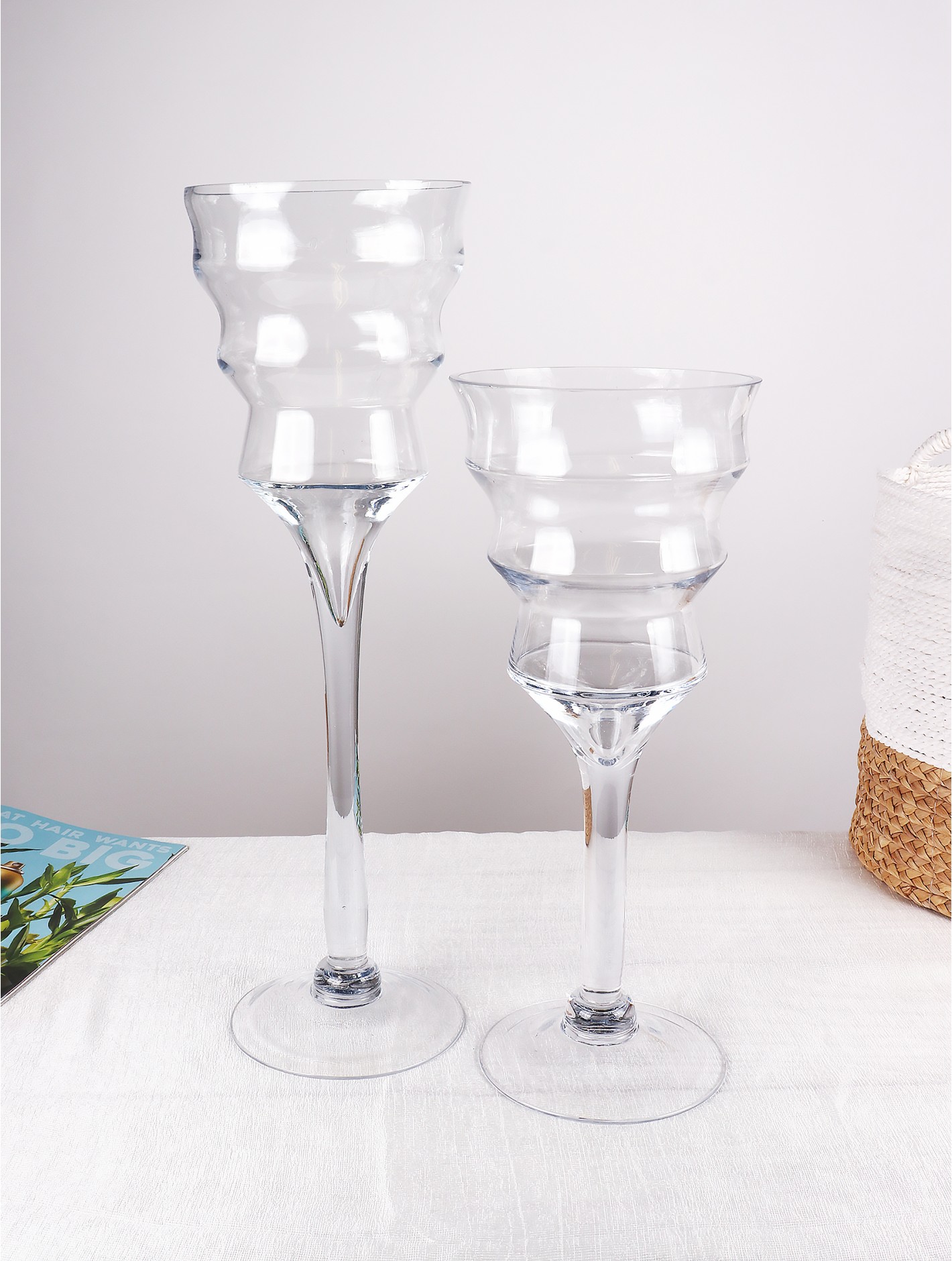 GOBLET STYLE GLASS VASE