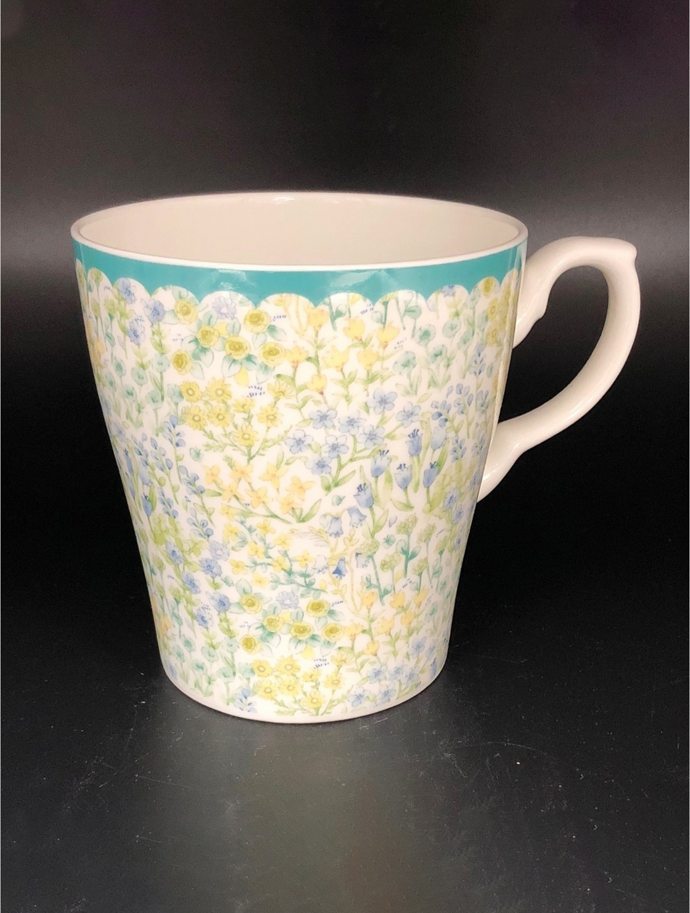 Porcelain Blue Flowers Mug With Gift Box