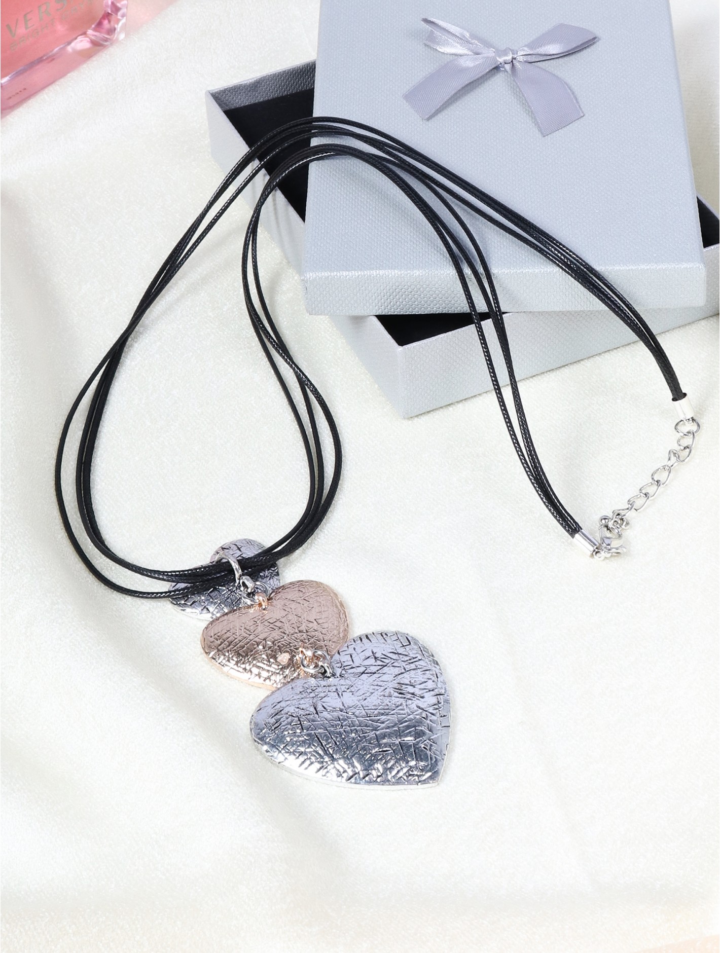 Rope Necklace W/ Winding Heart Pendant