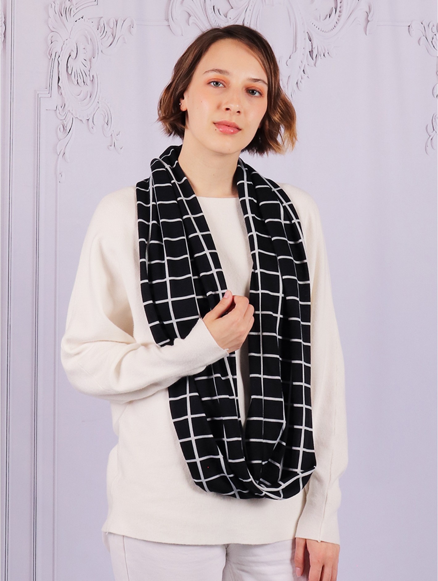 Loop Plaid Print Scarf