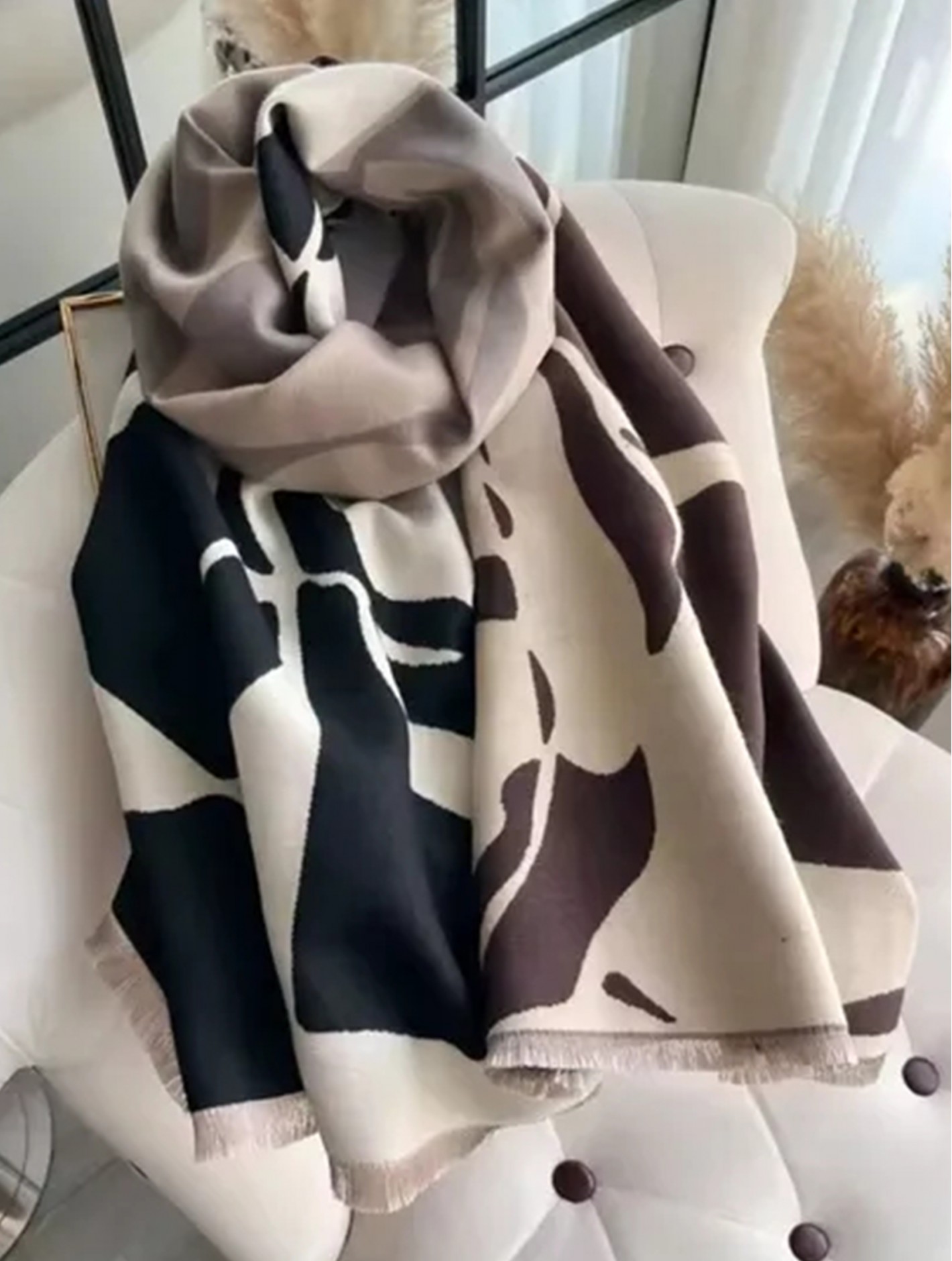 Cashmere Feeling Rose Print Premium Scarf
